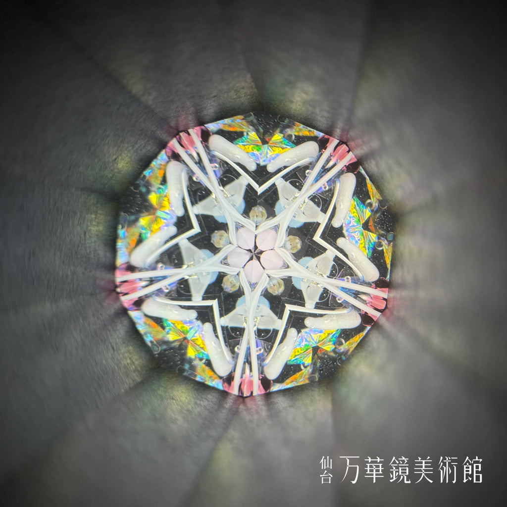 レース（赤） – 仙台万華鏡美術館 Online Museum Shop